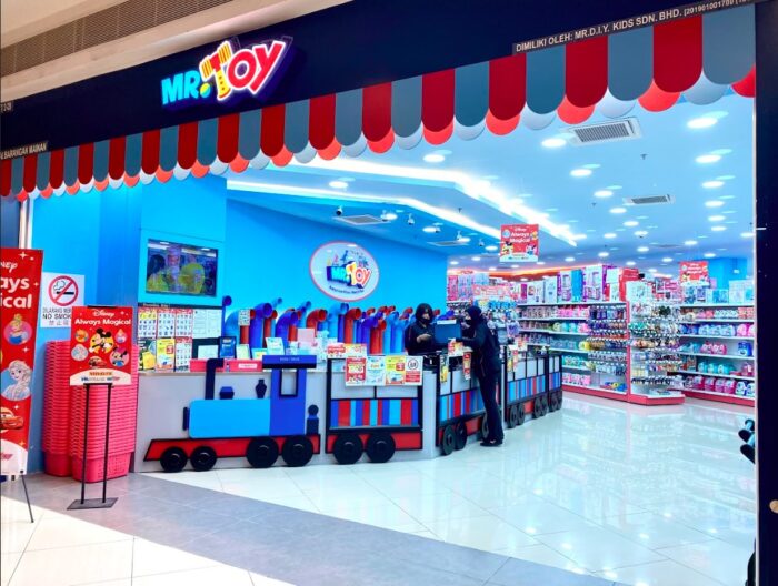 MR. TOY | Aman Central