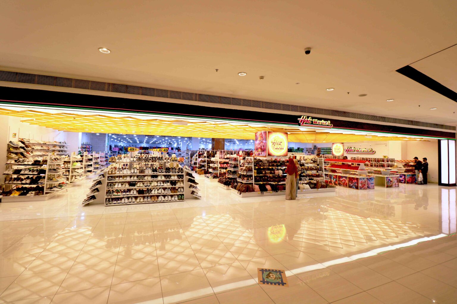 Hot Market Plus | Aman Central